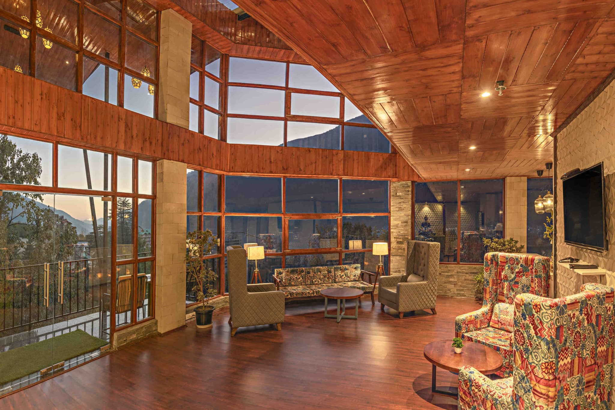 Echor Himalayan Aurum Resort & Spa, Manali | Echor - Hotels & Resorts